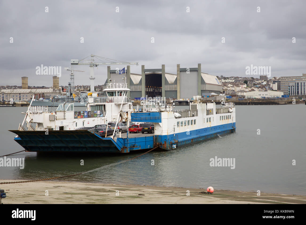 Torpoint Ferry is a chain ferry which travels from Torpoint across the ...