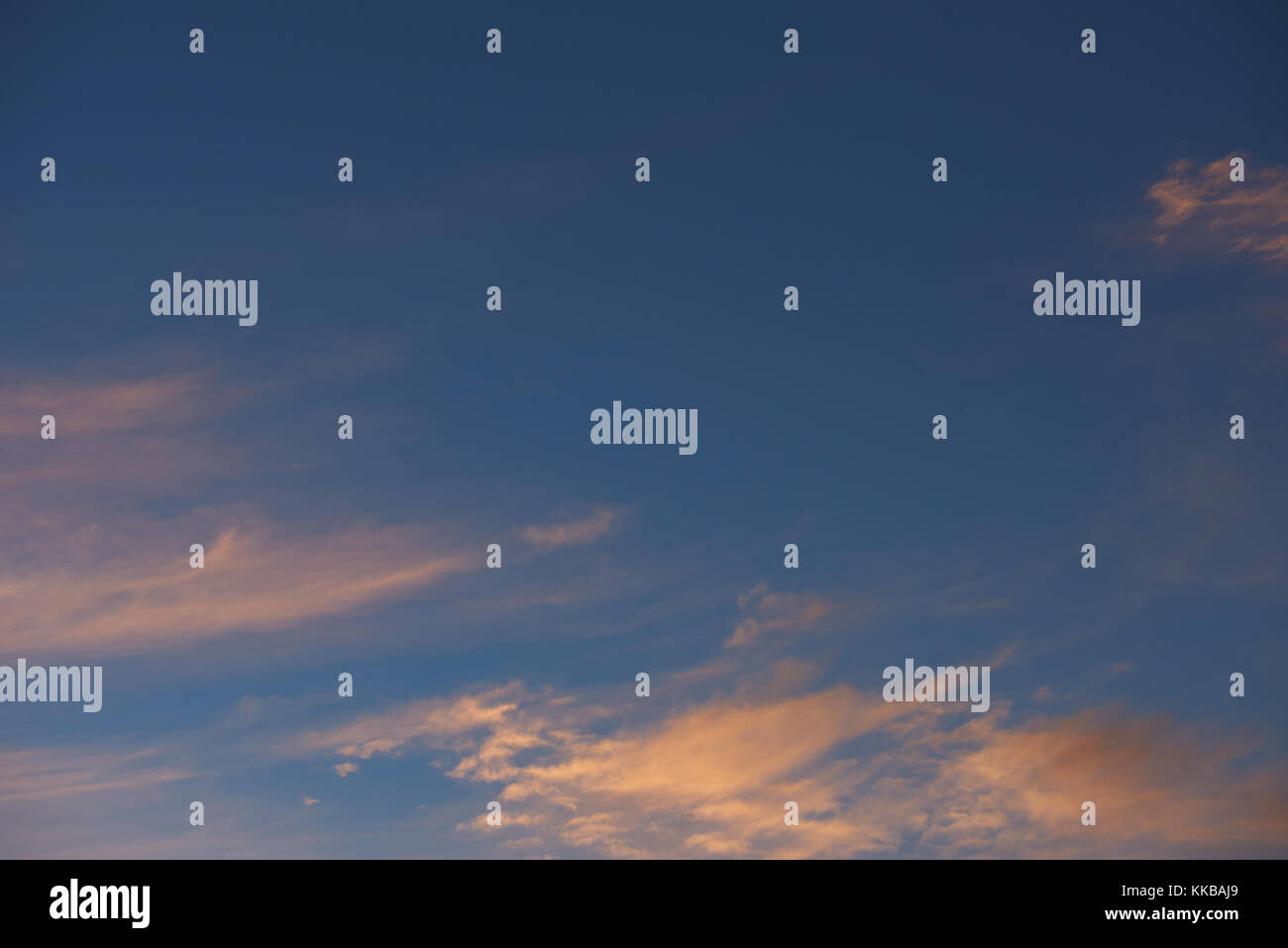 Sunset sky background. Colorful skyline sunset texture Stock Photo - Alamy