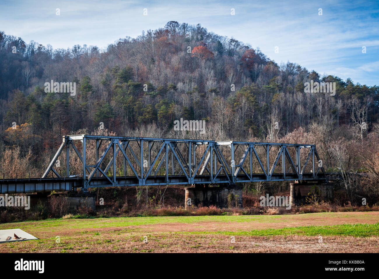 Trestle train bridge hi-res stock photography and images - Alamy
