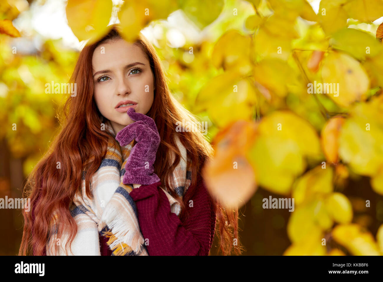 Concern emotion hi-res stock photography and images - Alamy