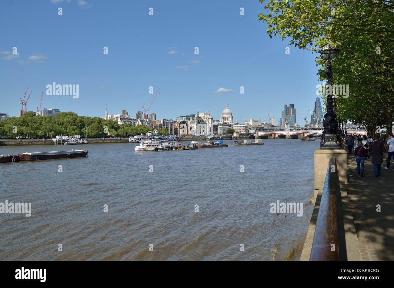 London landscapes hi-res stock photography and images - Alamy