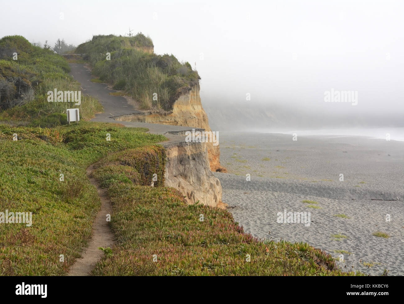 Pacific ocean and slope Stock Photo - Alamy