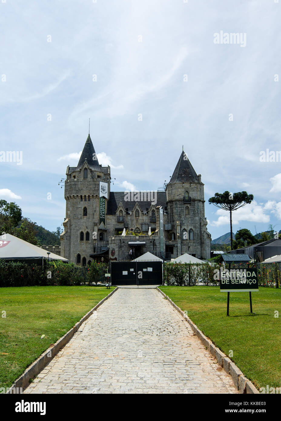 Itaipava castle hi-res stock photography and images - Alamy