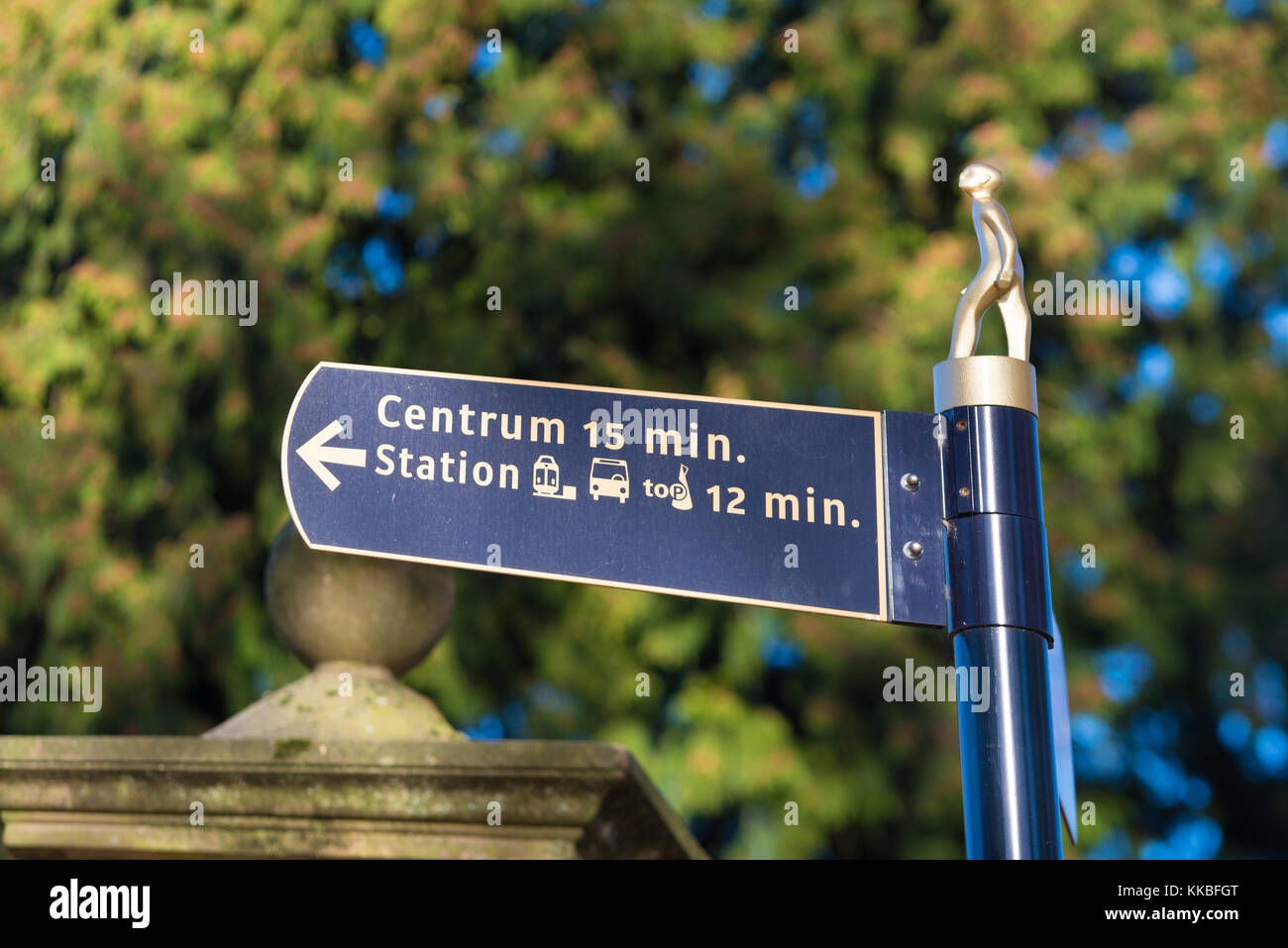 Directional sign train hi-res stock photography and images - Alamy