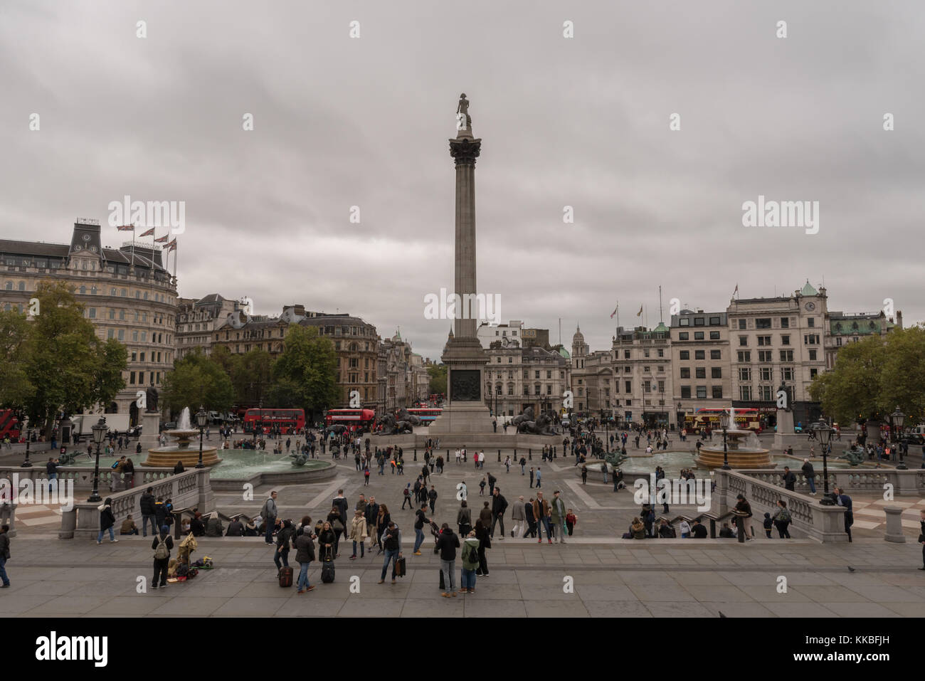Panoramic view of the Trafalgar Square in London in late October Stock ...