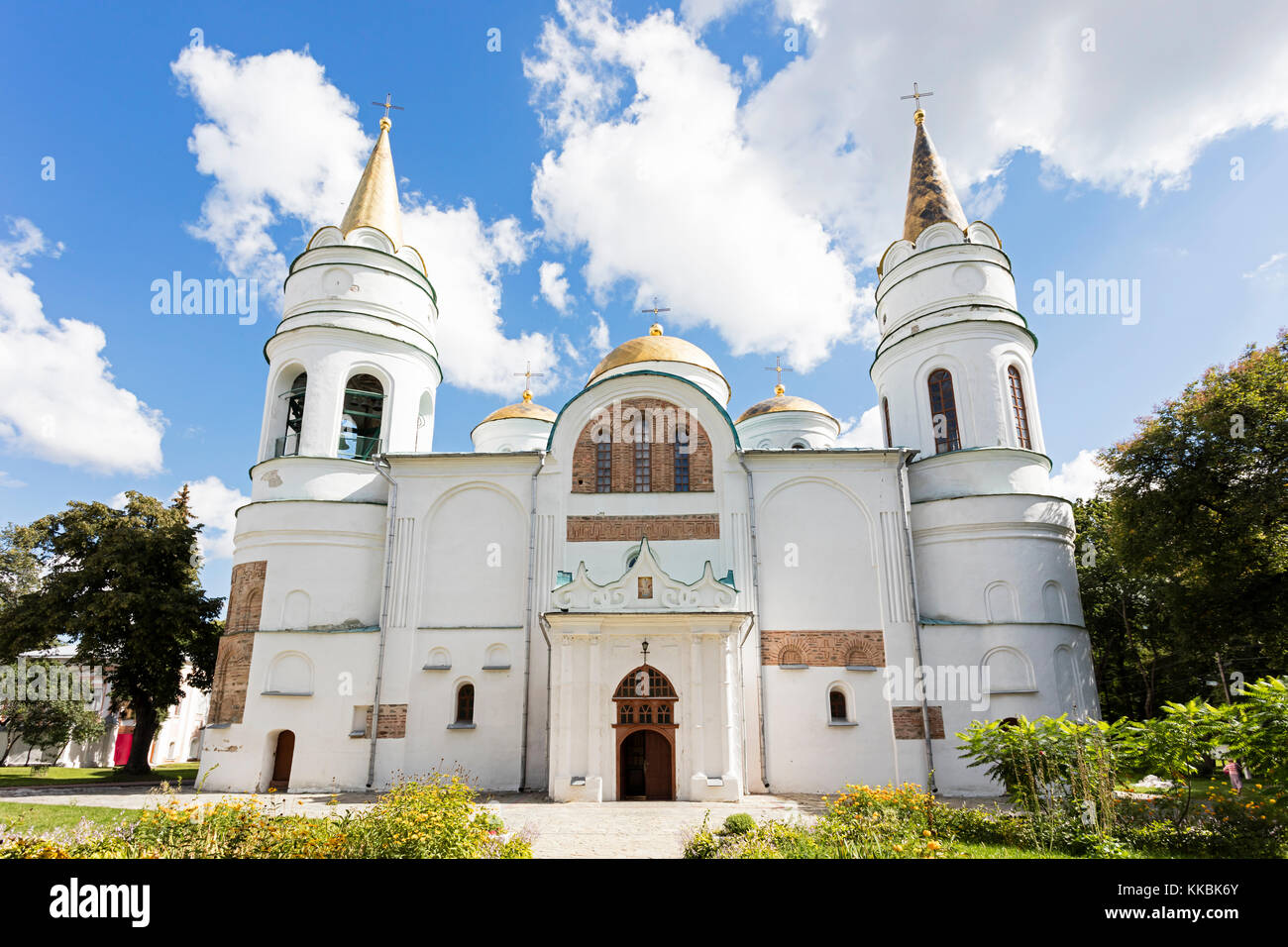building a church in Ukraine, temple Stock Photo - Alamy