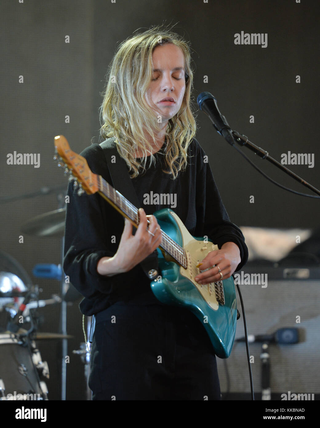 MIAMI FL - MAY 11: Londoner Amber Bain of The Japanese House performs ...