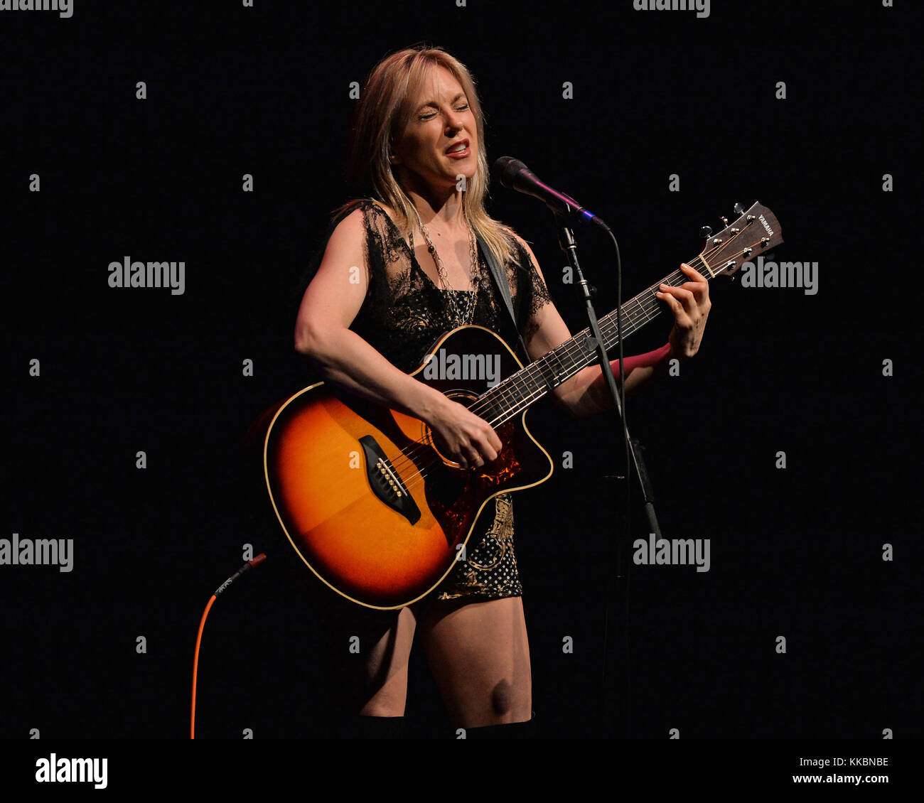 FORT LAUDERDALE, FL - MAY 01: Liz Phair performs at The Broward Center ...