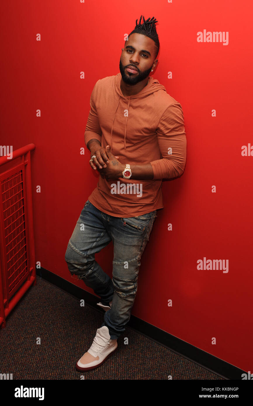 Jason derulo portrait hi-res stock photography and images - Alamy
