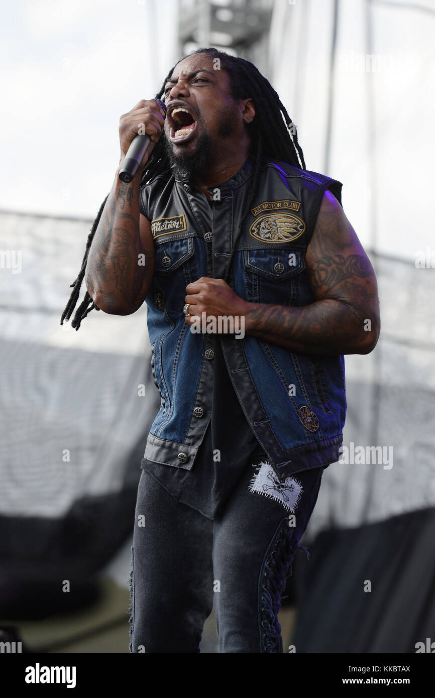 Sevendust hi-res stock photography and images - Alamy