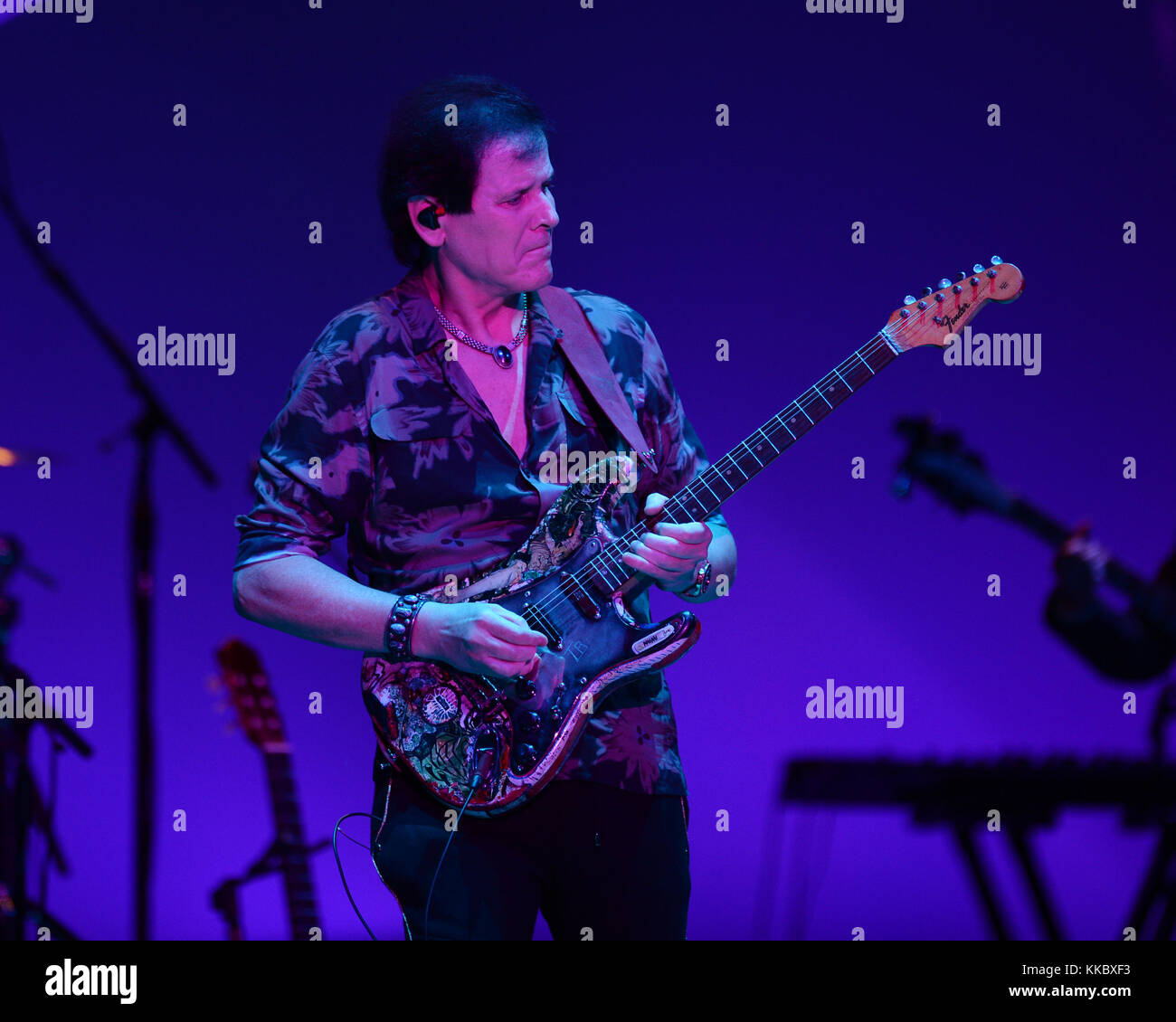 Trevor rabin hi-res stock photography and images - Alamy