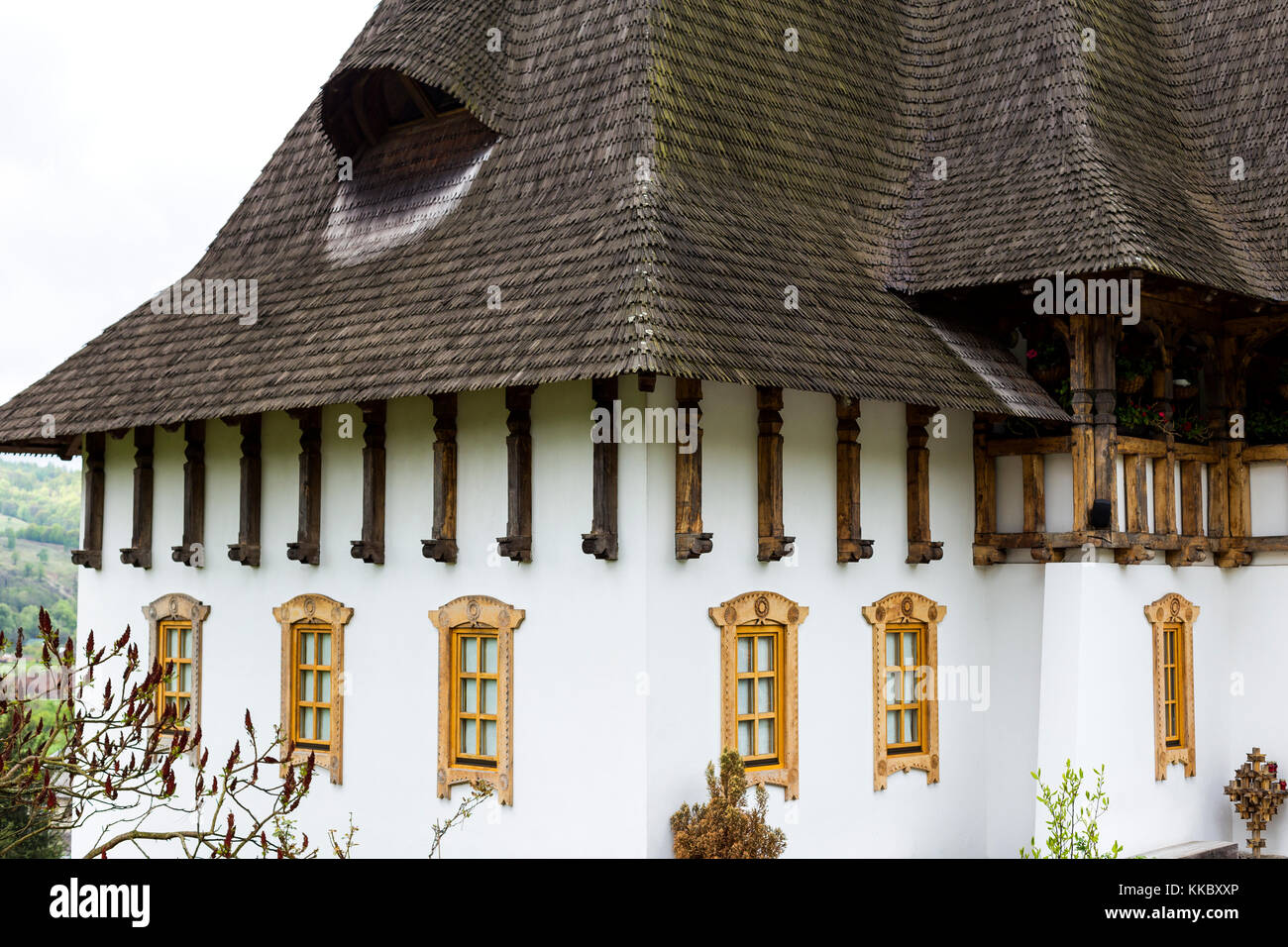 Traditional romanian house hi-res stock photography and images - Alamy