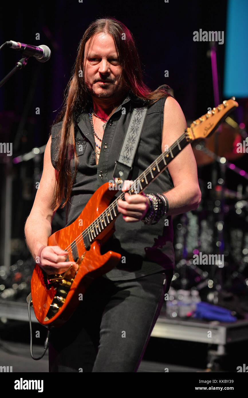 MIAMI, FL - FEBRUARY 21: Reb Beach of Winger performs during the ...
