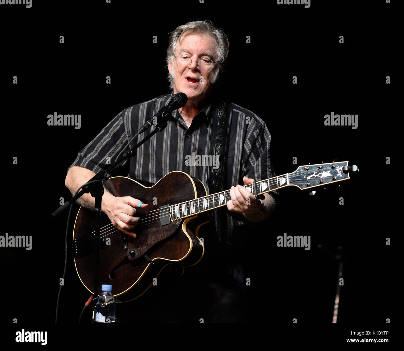 FORT LAUDERDALE, FL - JANUARY 09: John Benson Sebastian performs at The ...