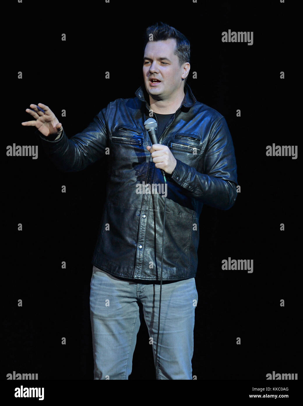 Jim jefferies comedian hi-res stock photography and images - Alamy