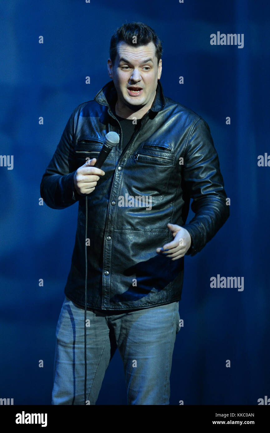 Jim jefferies comedian hi-res stock photography and images - Alamy
