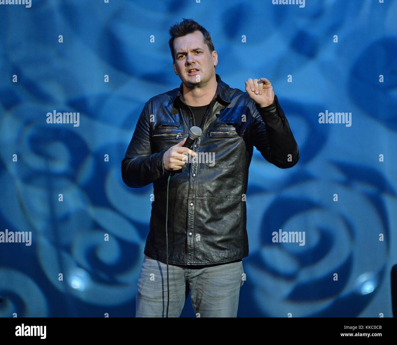 Jim jefferies comedian hi-res stock photography and images - Alamy