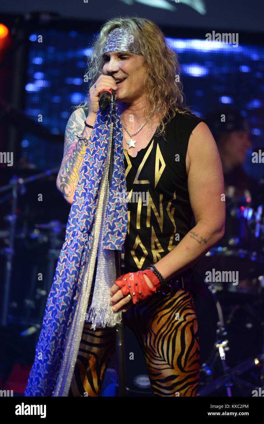 FORT LAUDERDALE, FL - MARCH 14: Michael Starr of Steel Panther performs ...