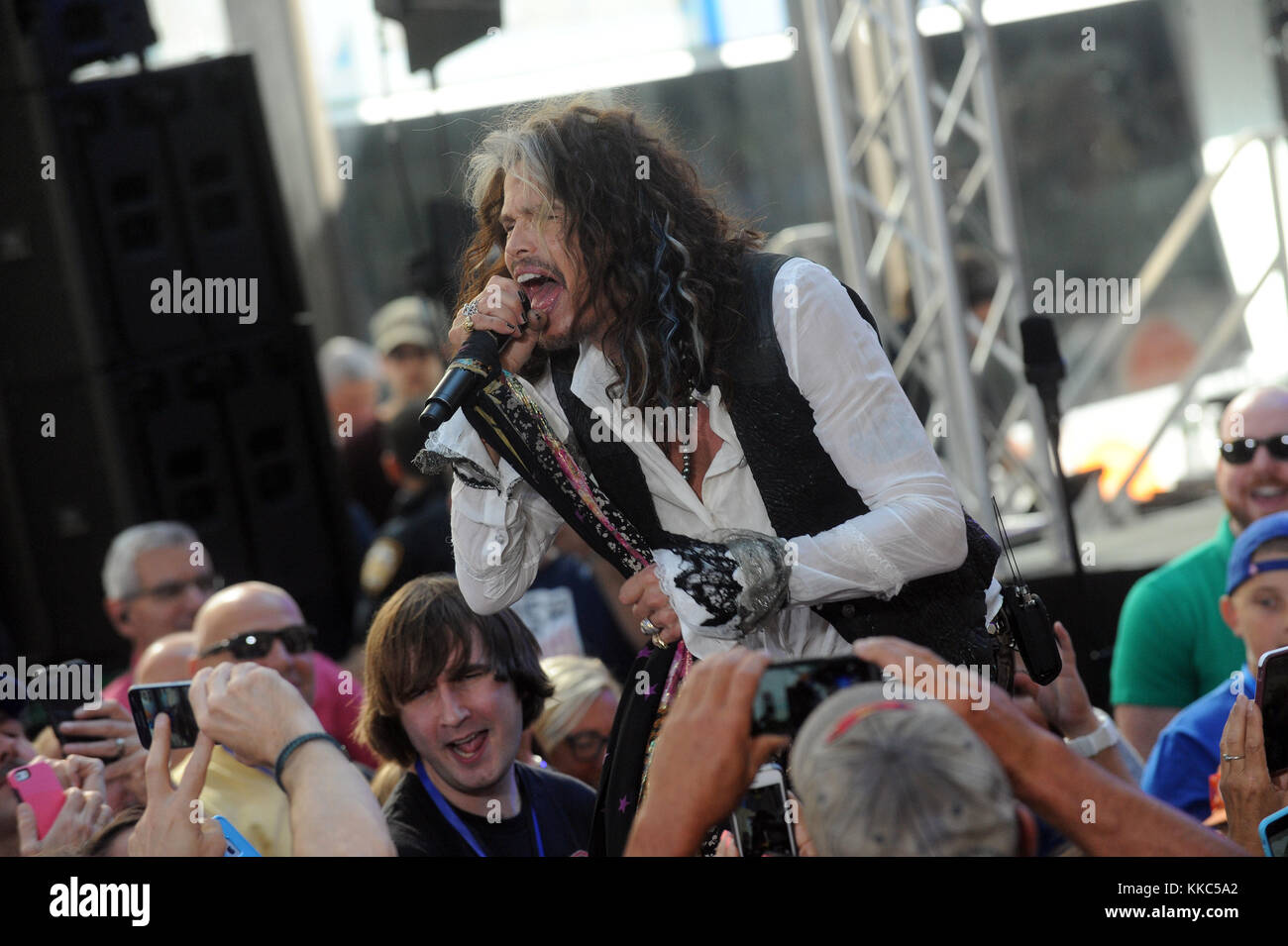 The loving mary band hi-res stock photography and images - Alamy