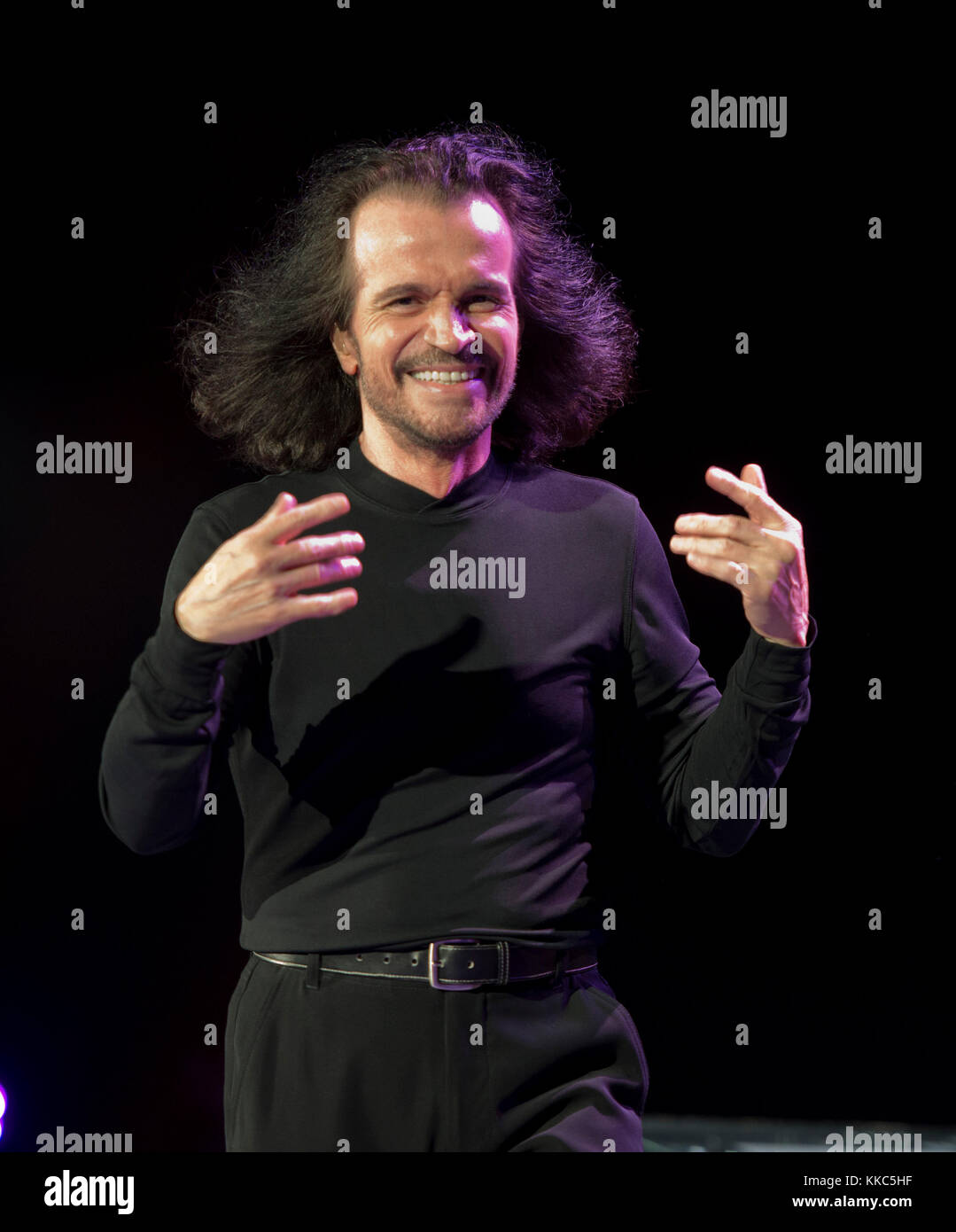 Yanni hi-res stock photography and images - Alamy