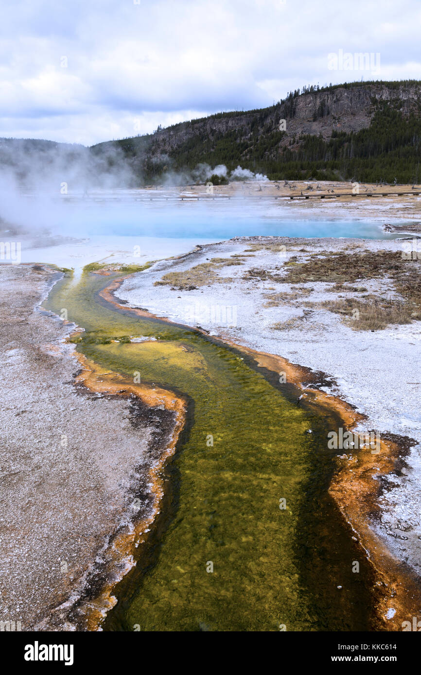 Sapphire Pool Thermal Feature in Biscuit Geyser Basin, Yellowstone ...