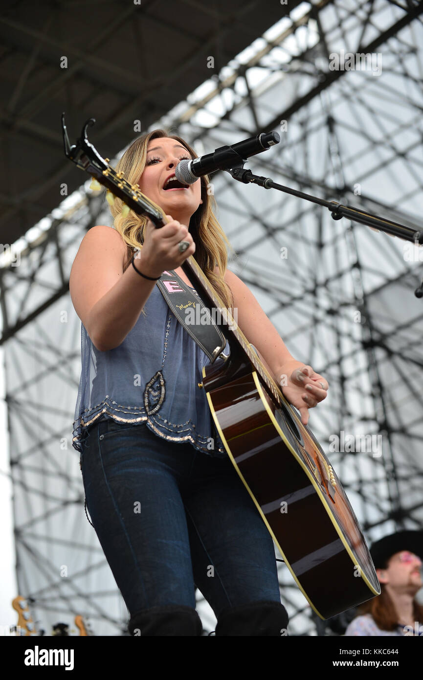 Taylor dye hi-res stock photography and images - Alamy