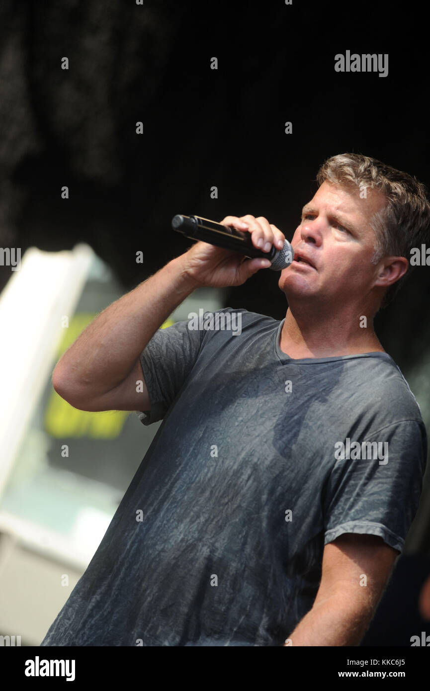 NEW YORK, NY - JULY 15: Richie McDonald, lead singer for Lonestar ...