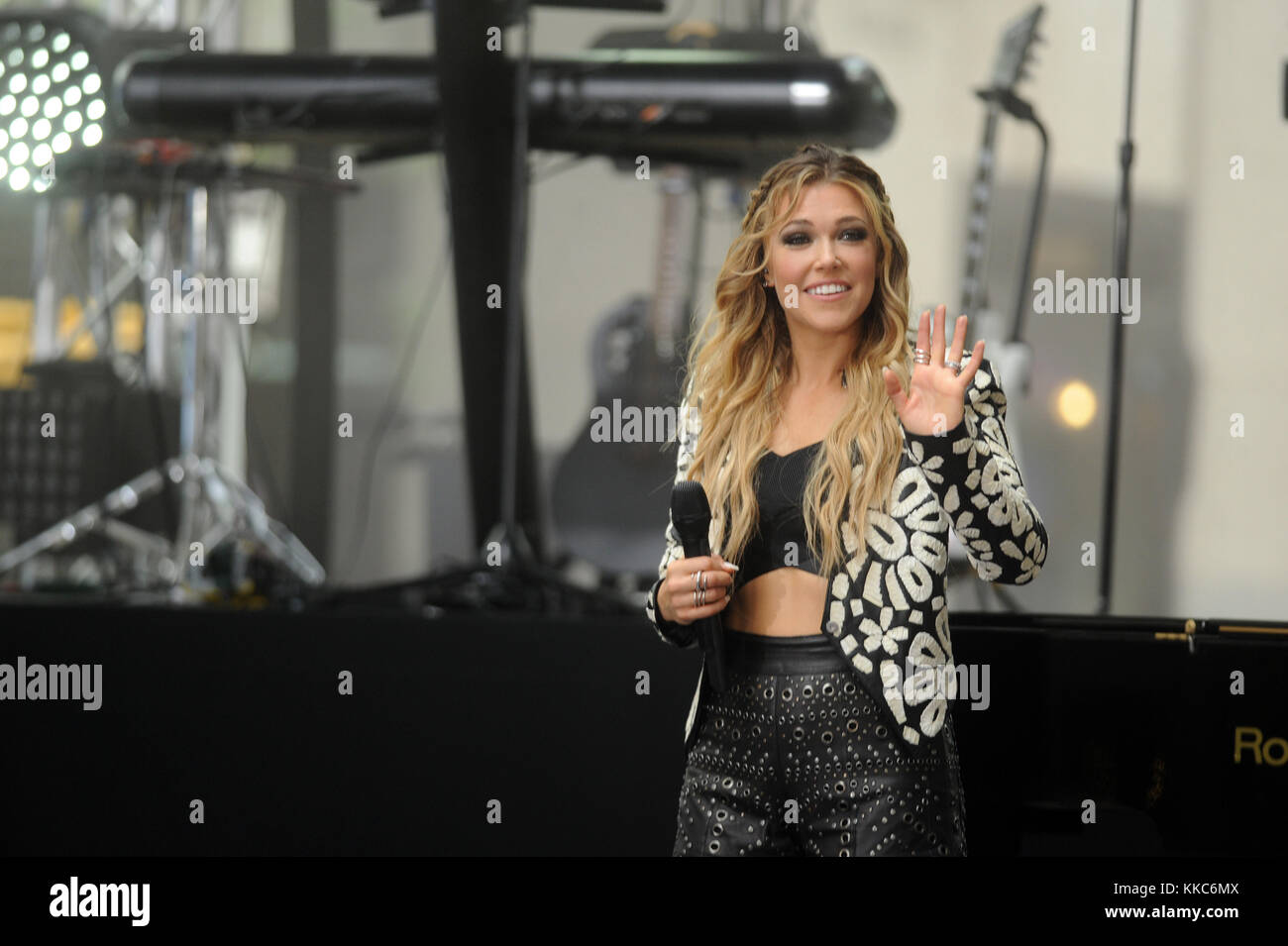 NEW YORK, NY - JULY 01: Singer Rachel Platten performs on NBC's 'Today ...