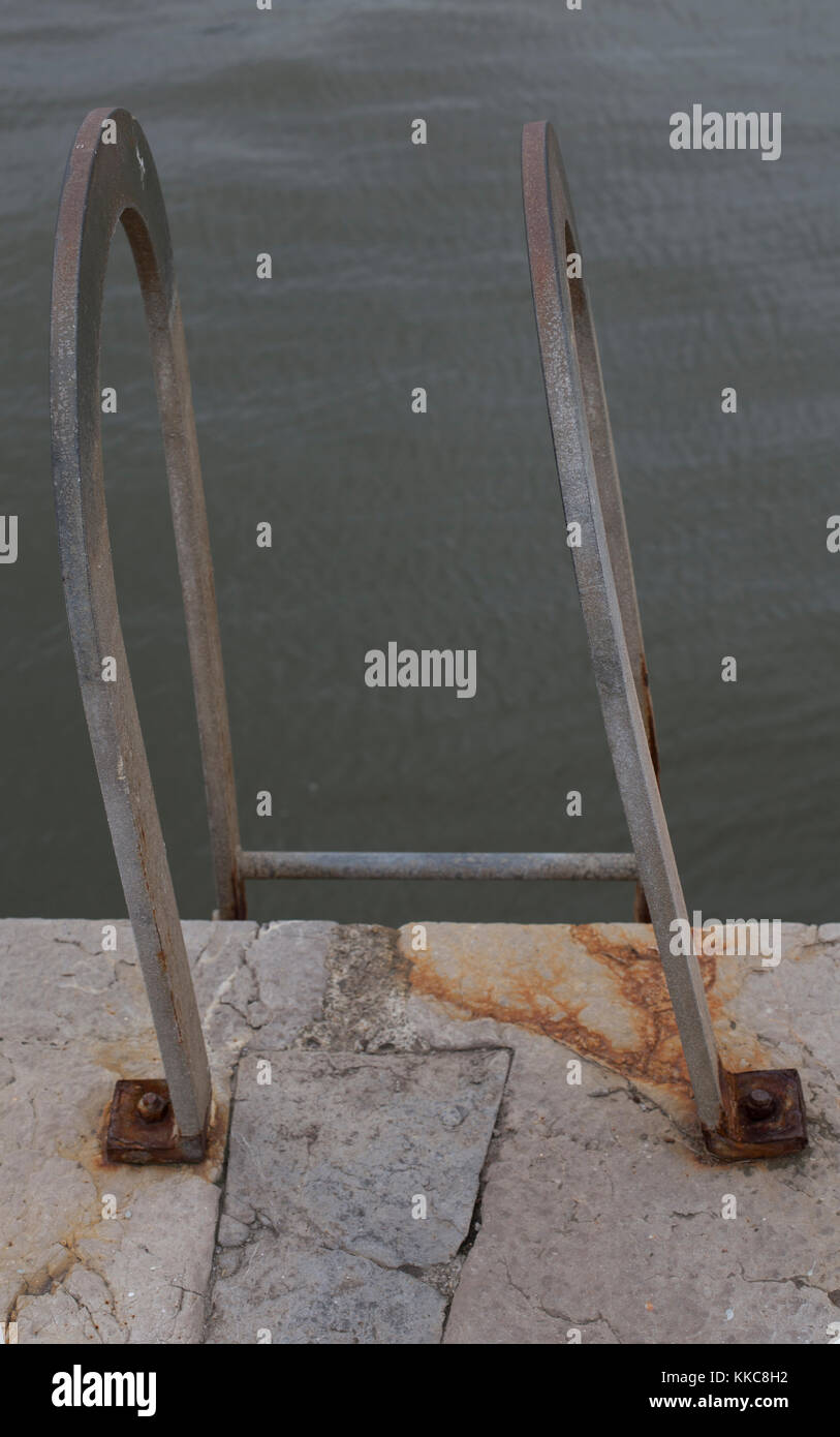 Water ladder hi-res stock photography and images - Alamy