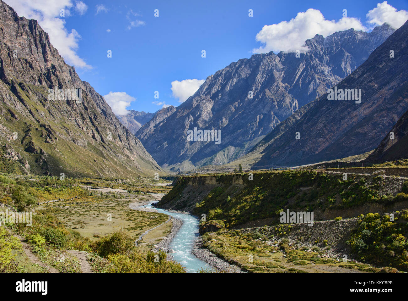 Trekking near the Tibet border in the remote Tsum Valley, Nepal Stock ...