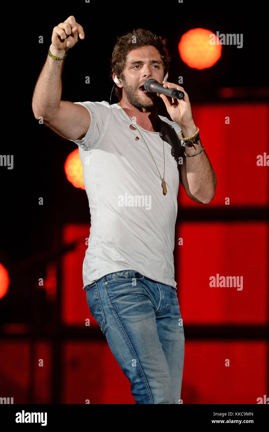 WEST PALM BEACH, FL - MAY 28: Thomas Rhett performs at The Coral Sky ...