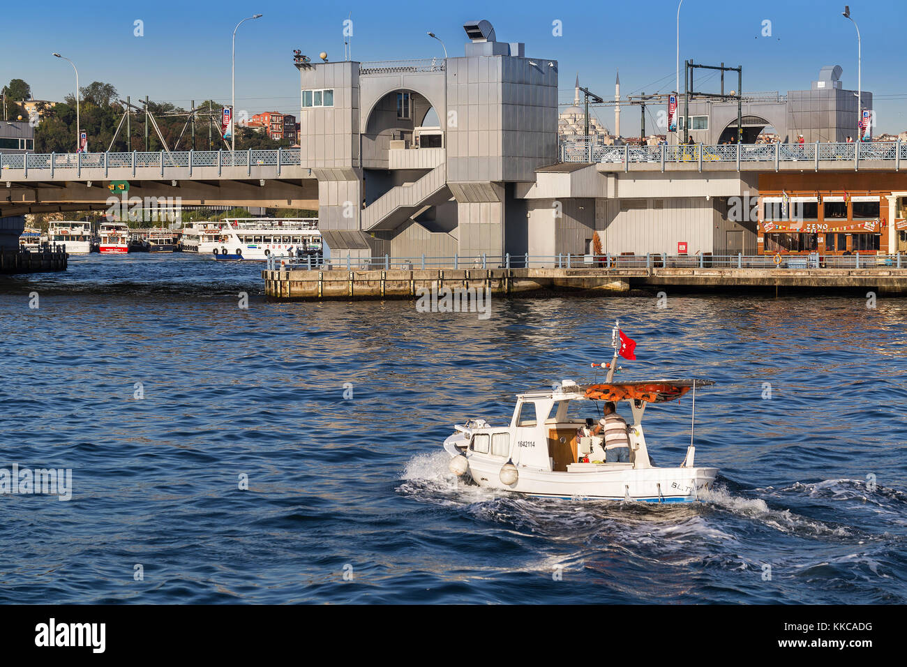 Pontoon boat bridge hi-res stock photography and images - Alamy