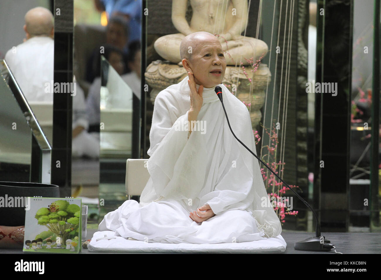 Mae chee hi-res stock photography and images - Alamy