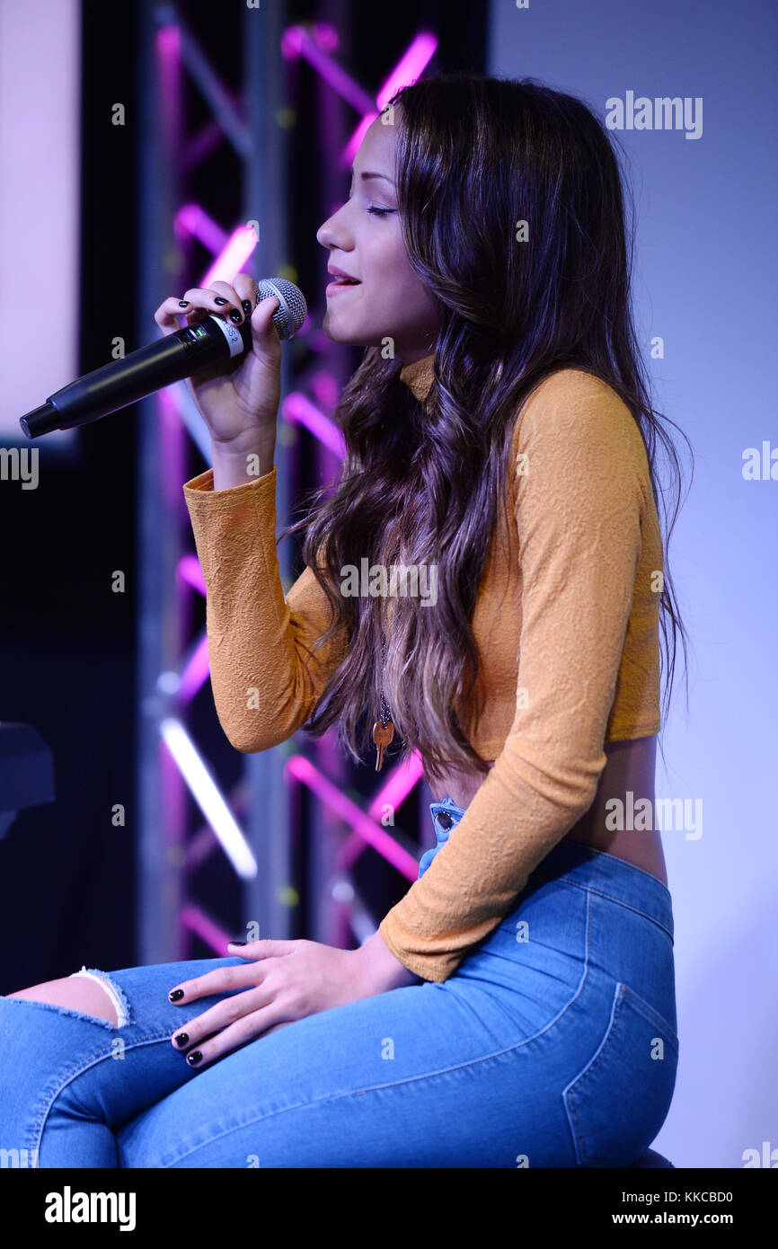 HOLLYWOOD, FL - DECEMBER 02: Skylar Stecker poses for a portrait at 97. ...