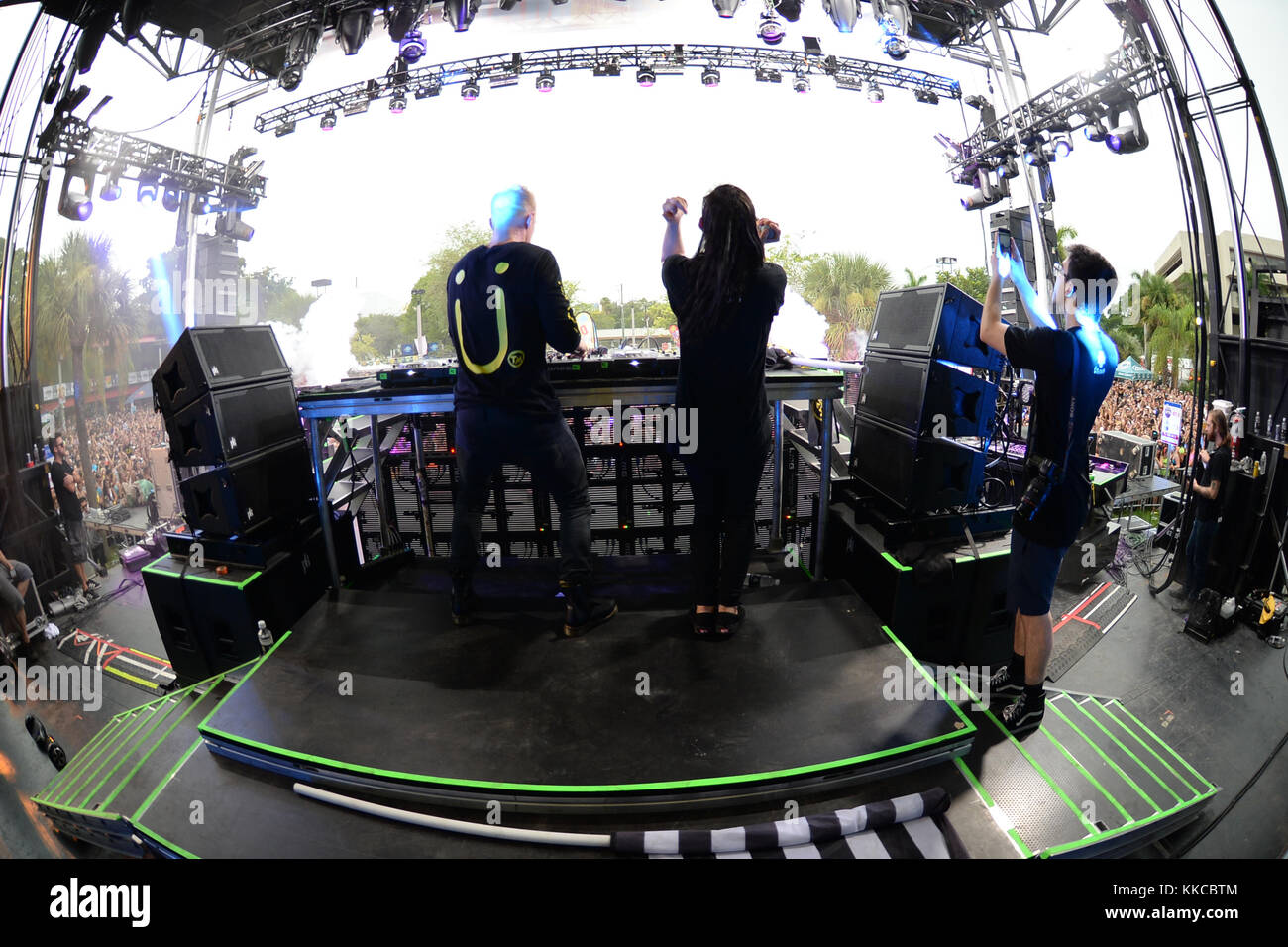Diplo and skrillex hi-res stock photography and images - Alamy