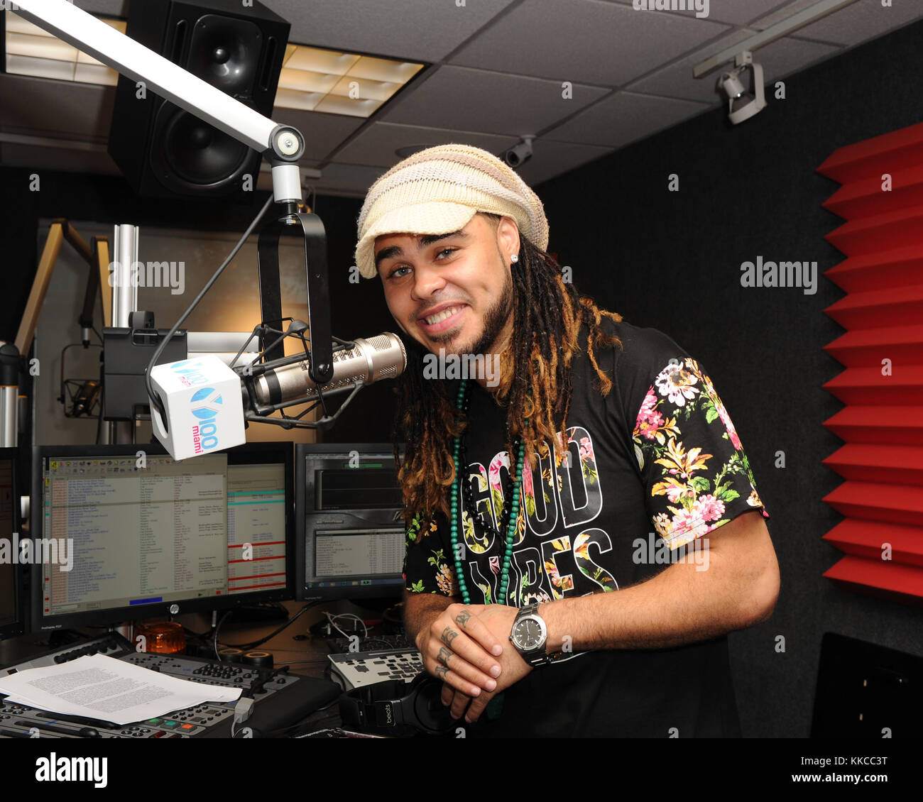 Shy carter poses for a portrait at radio station y 100 hi-res stock ...