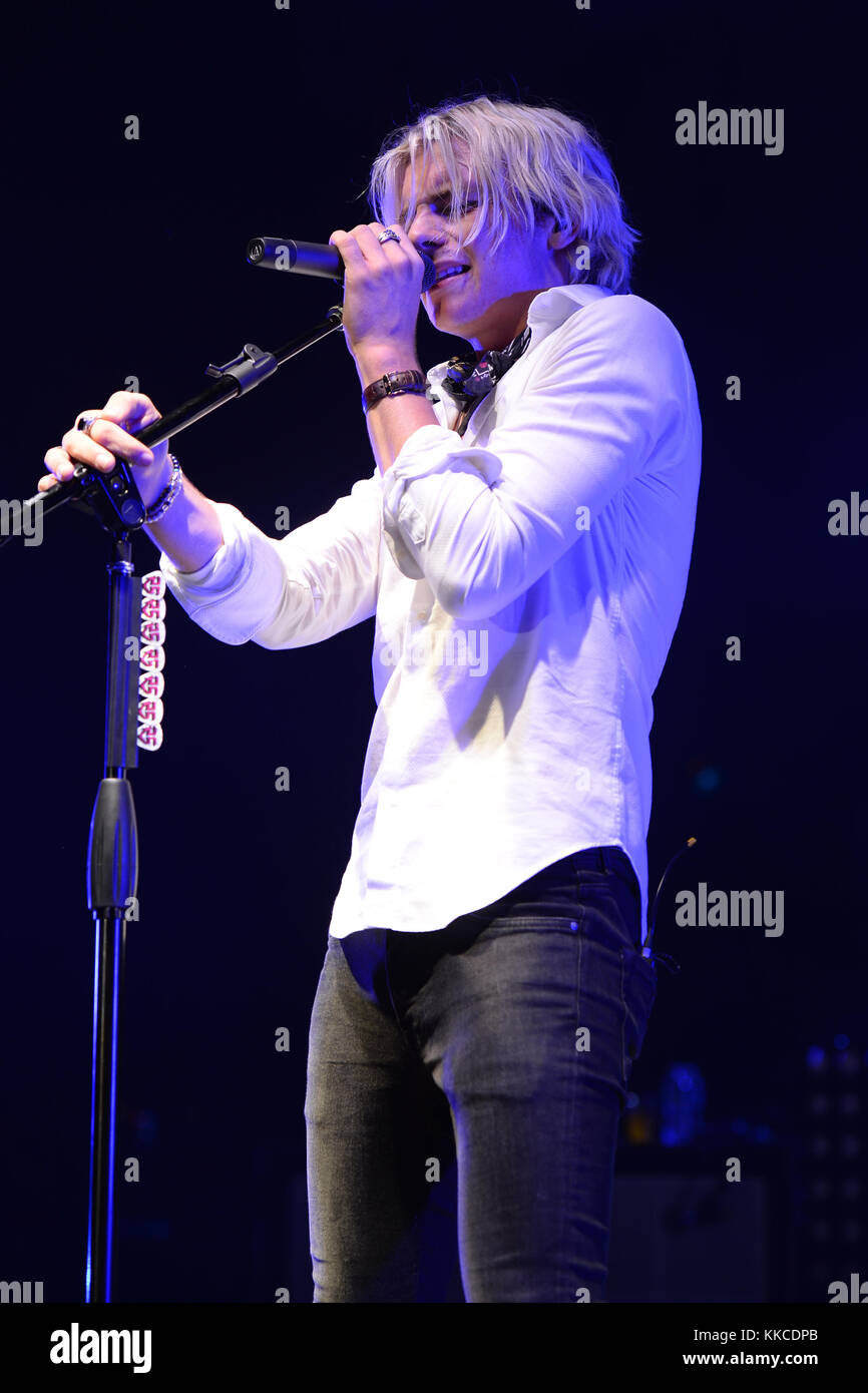 BOCA RATON - JULY 8: Ross Lynch of R5 performs at the Mizner Park ...