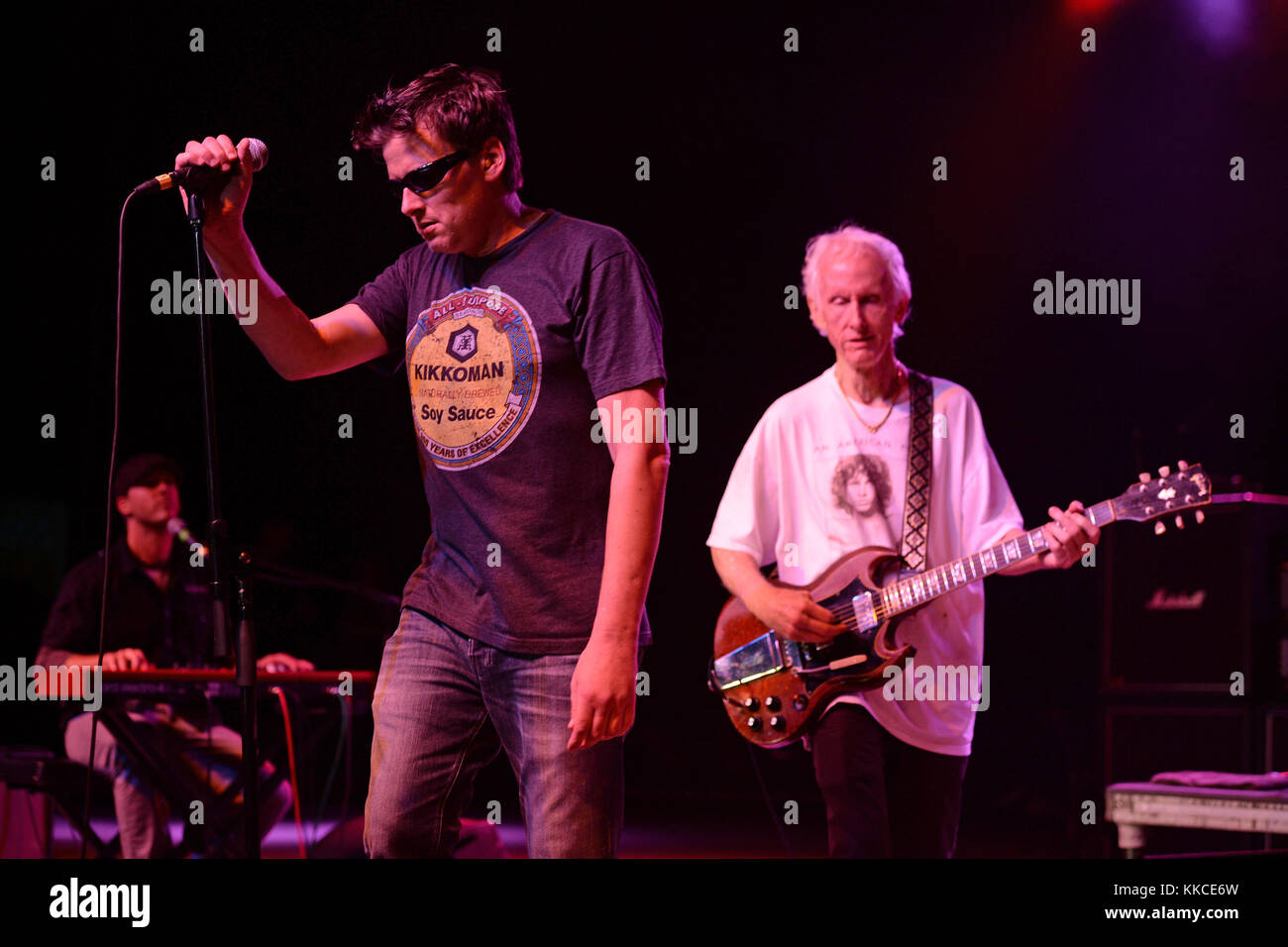 Waylon and robby krieger hi-res stock photography and images - Alamy