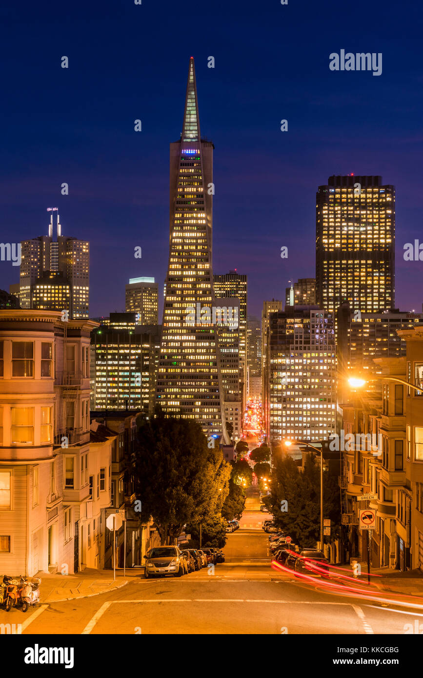 Night view of downtown skyline, San Francisco, California, USA Stock ...