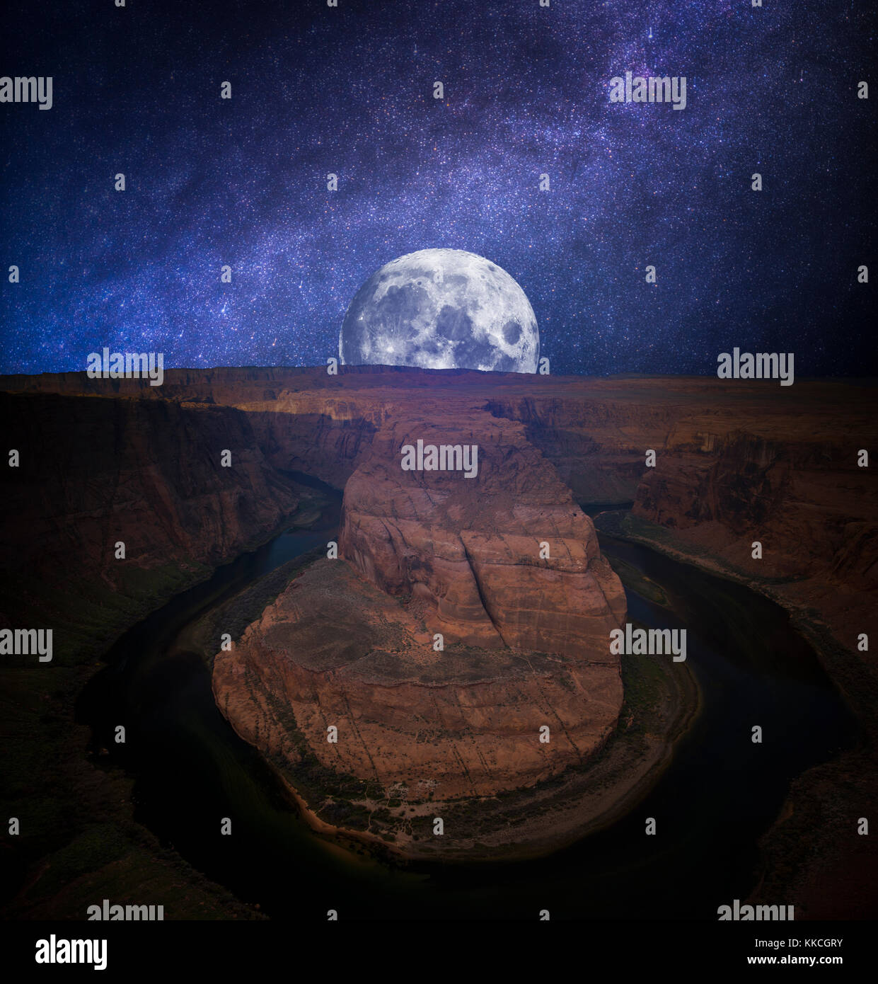 Famous Horseshoe Bend of the Colorado River in northern Arizona. night ...