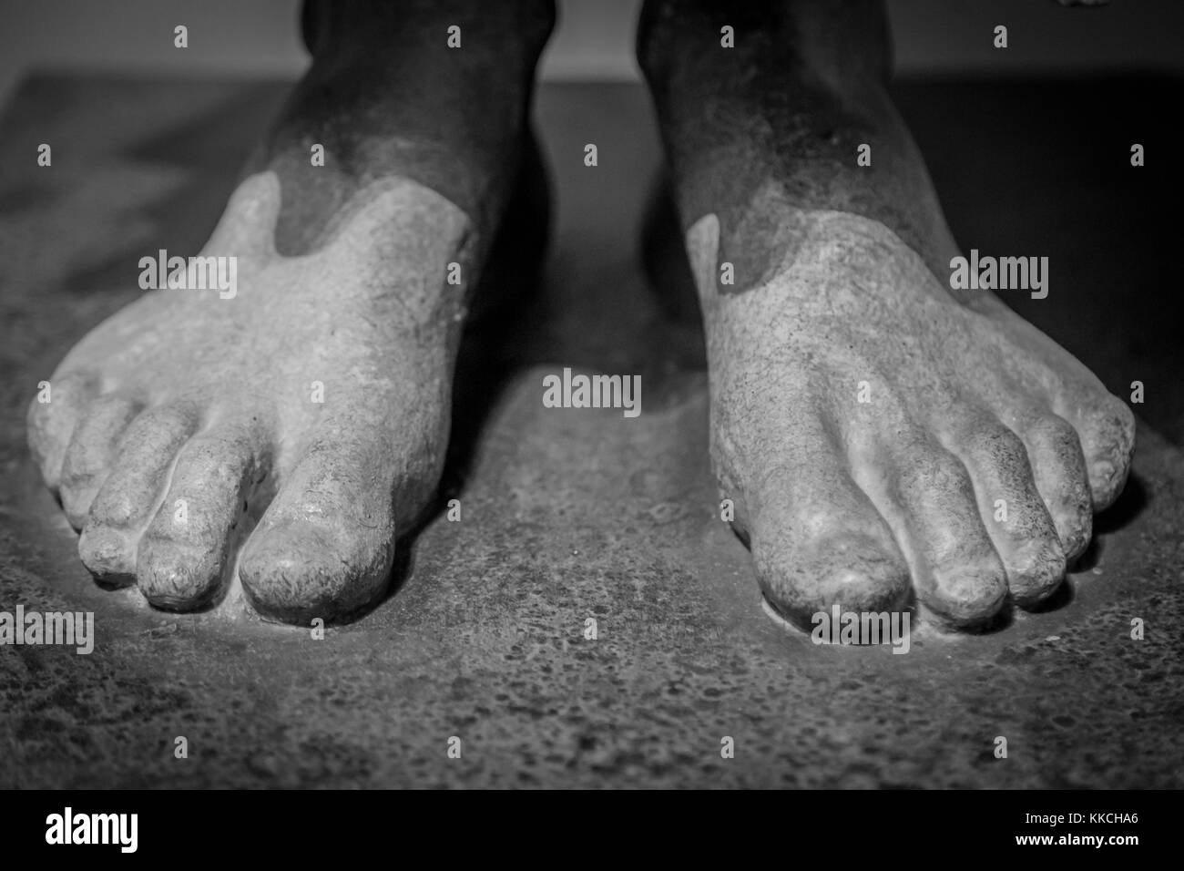 Greek statue feet hi-res stock photography and images - Alamy