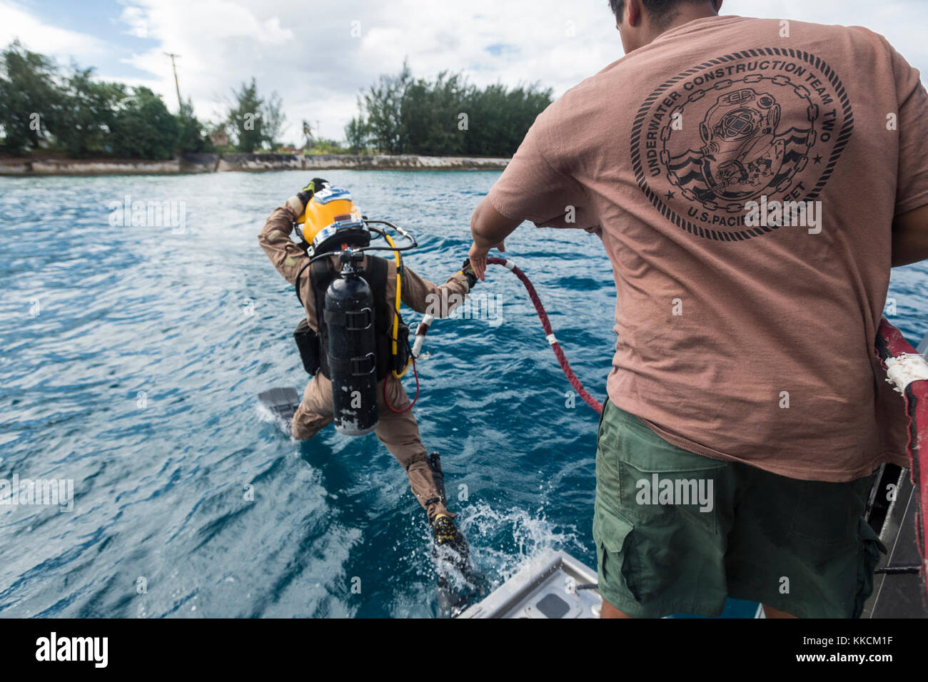 Underwater lake erie hi-res stock photography and images - Alamy