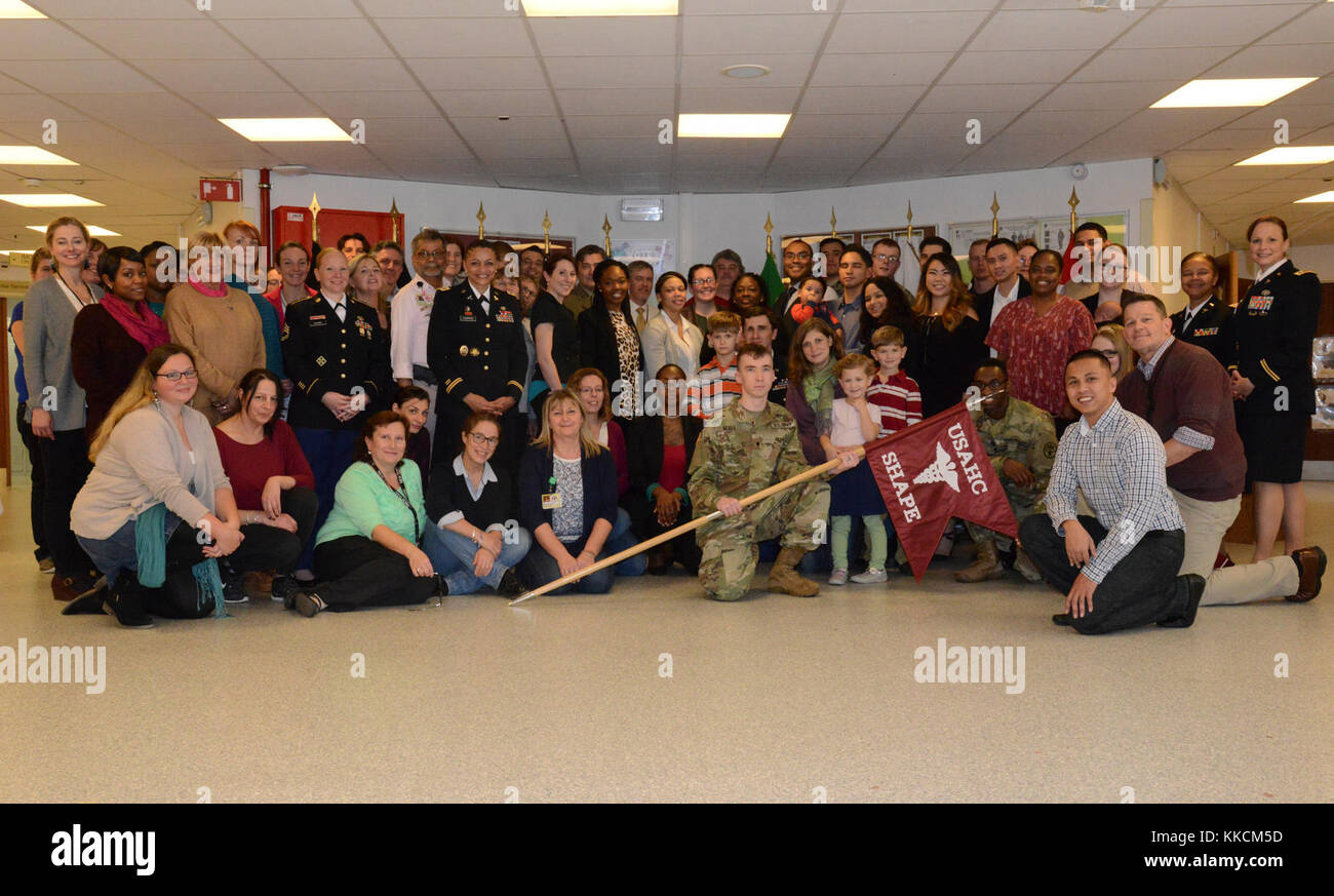 Group photo of the U.S. members and the NATO partners of Supreme ...