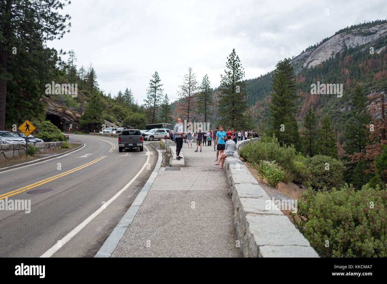 Tunnel view on yosemite valley hi-res stock photography and images - Alamy