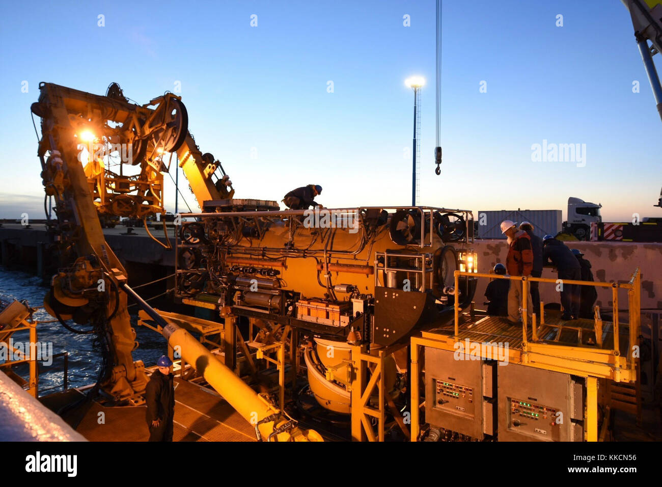 COMODORO RIVADAVIA, Argentina (Nov. 26, 2017) Undersea Rescue Command ...