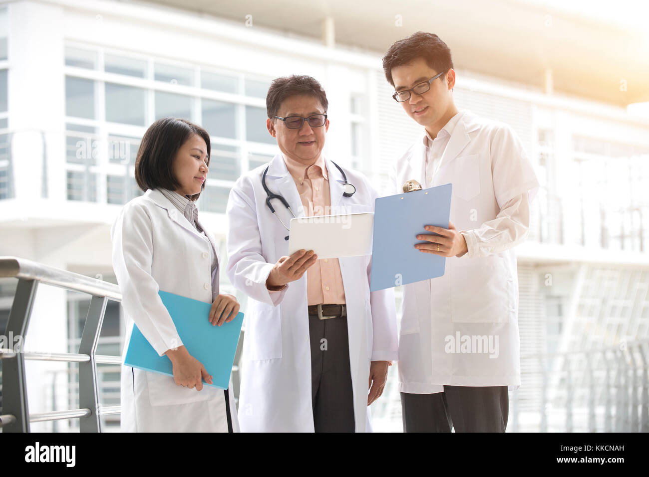 asian medical team outdoor Stock Photo - Alamy