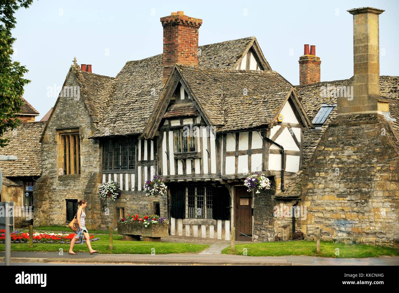 Almoner hi-res stock photography and images - Alamy