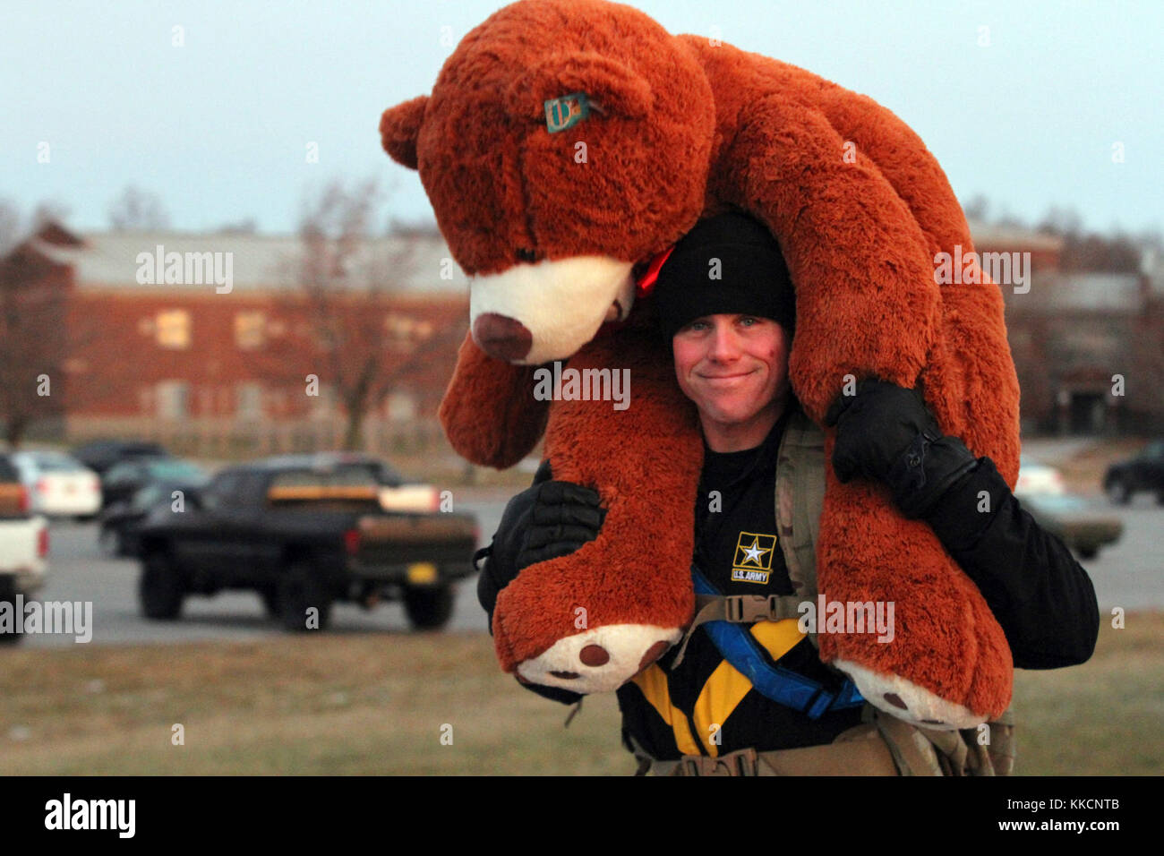 Maj. Michael Gallucci of the 548th Combat Sustainment Support Battalion ...