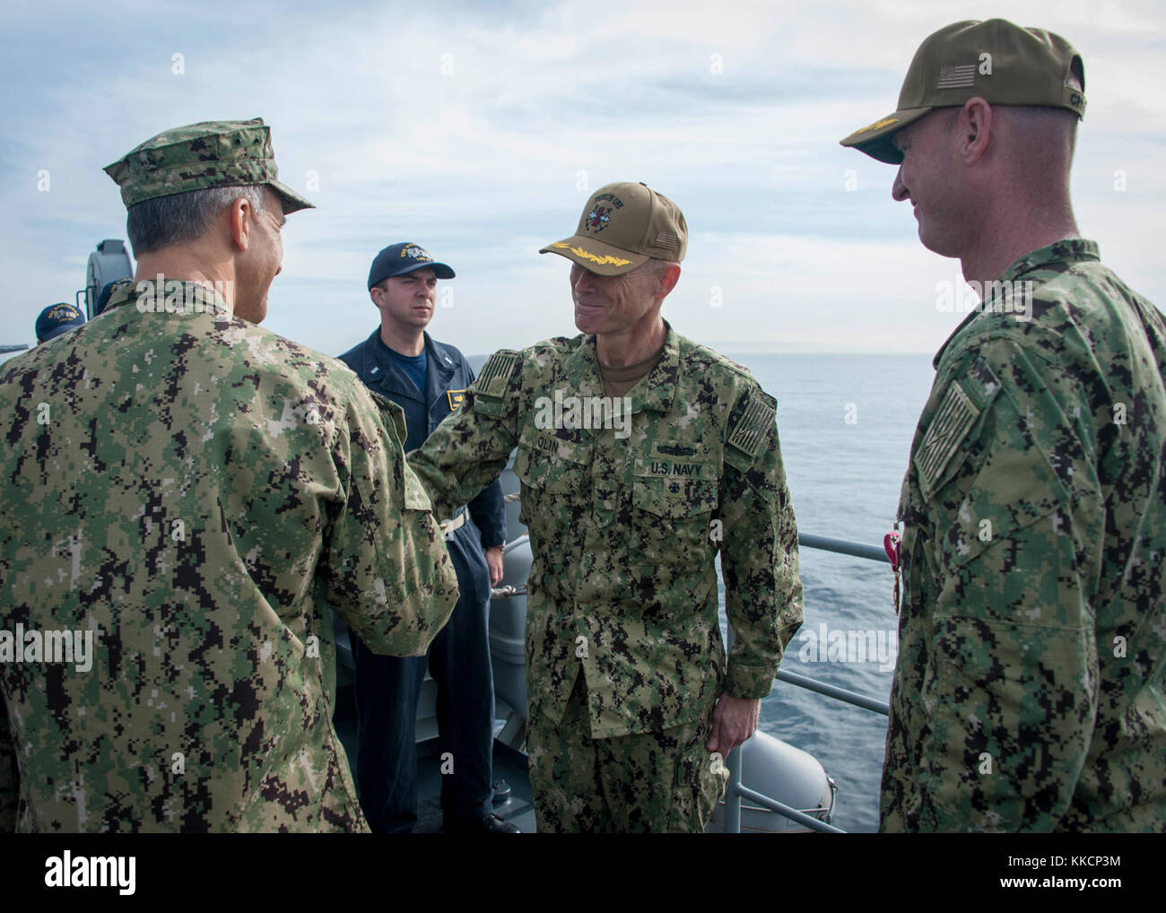 PACIFIC OCEAN (Nov. 28, 2017) Capt. Gerald Olin, oncoming commander ...