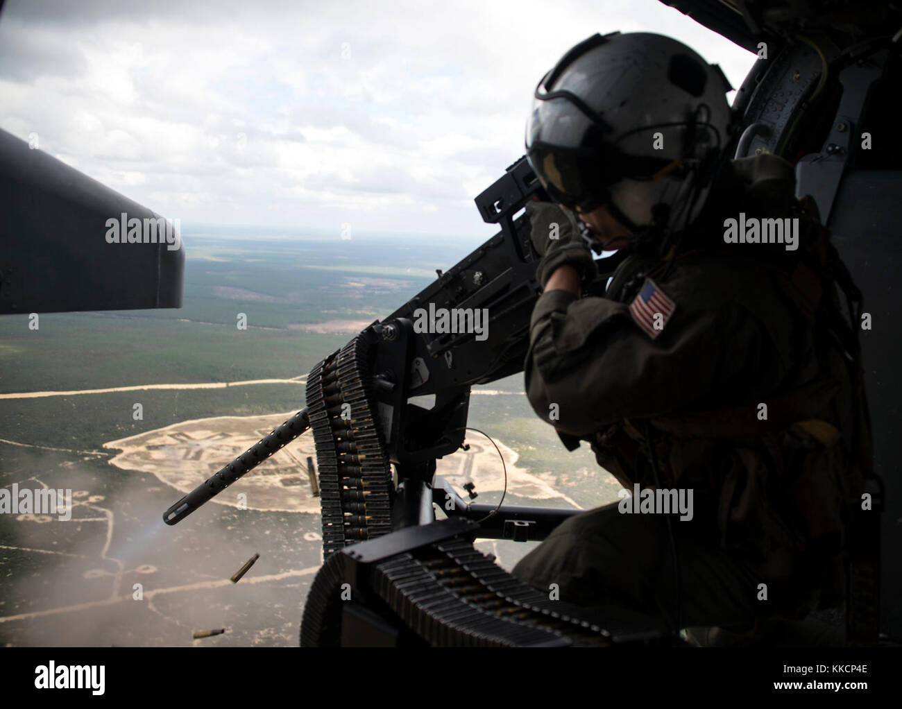 Naval air crewman helicopter 3rd hi-res stock photography and images ...